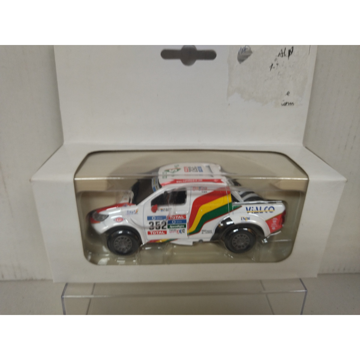 TOYOTA HILUX 2015 n352 RALLY RAID PARIS-DAKAR M.BULACIA 1:43 LUPA IXO ...