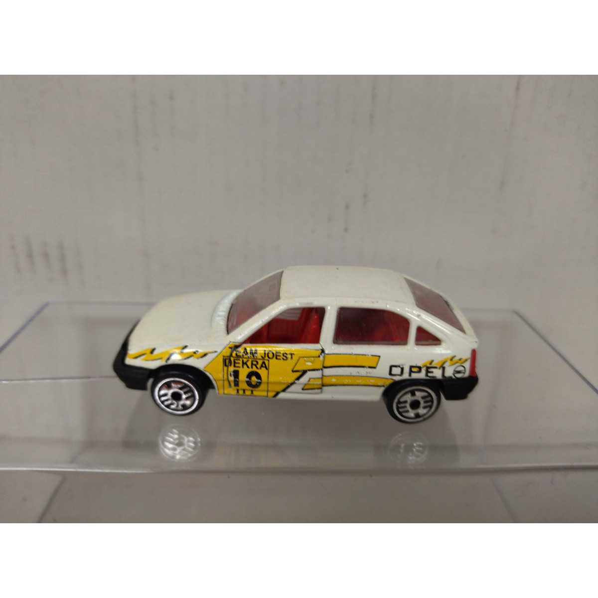 OPEL KADETT E TEAM JOEST DEKRA n10 apx 1:64 GUISVAL NO BOX - BCN STOCK CARS