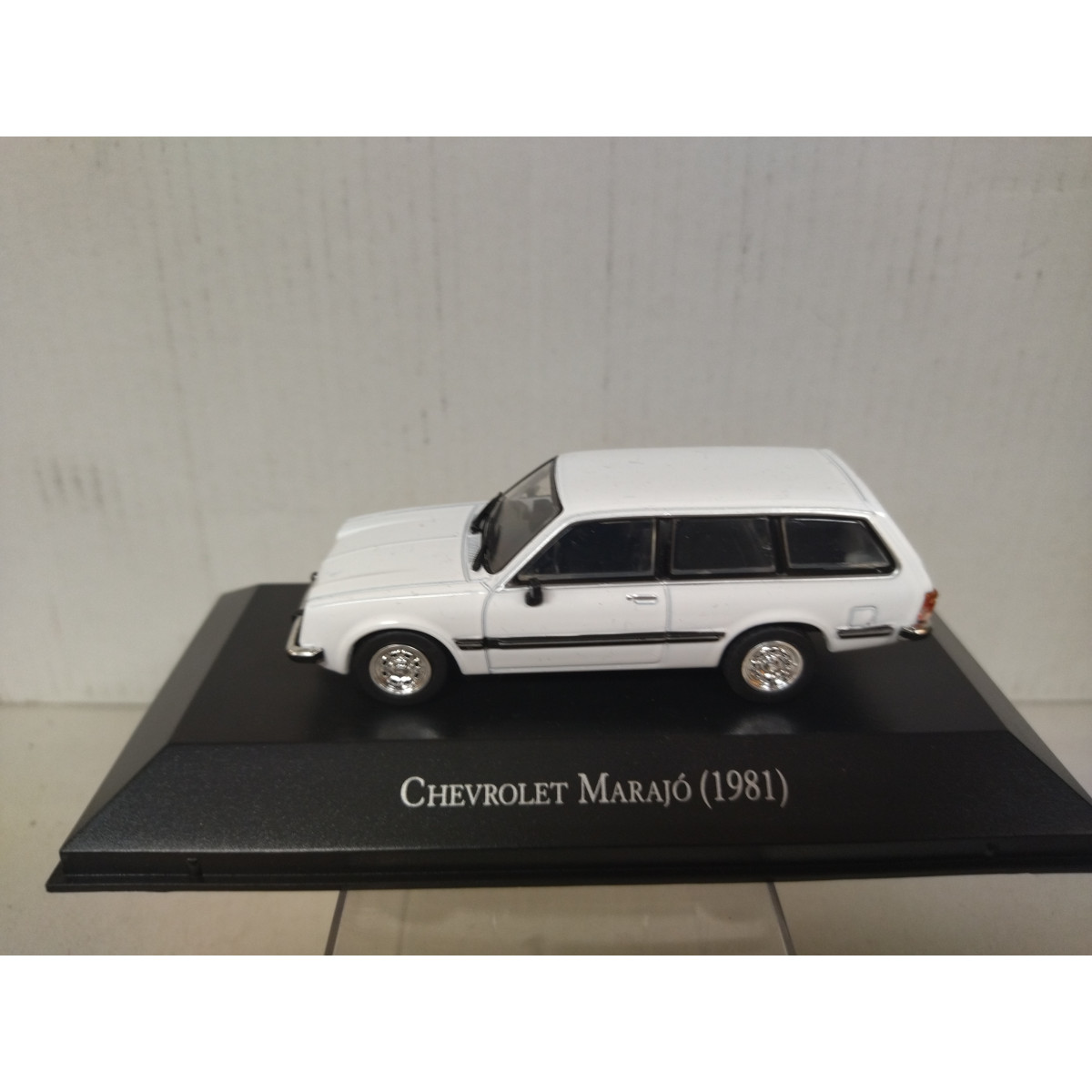 CHEVROLET MARAJO 1981 WHITE INESQUECIVEIS BRASIL 1:43 DeAGOSTINI IXO ...