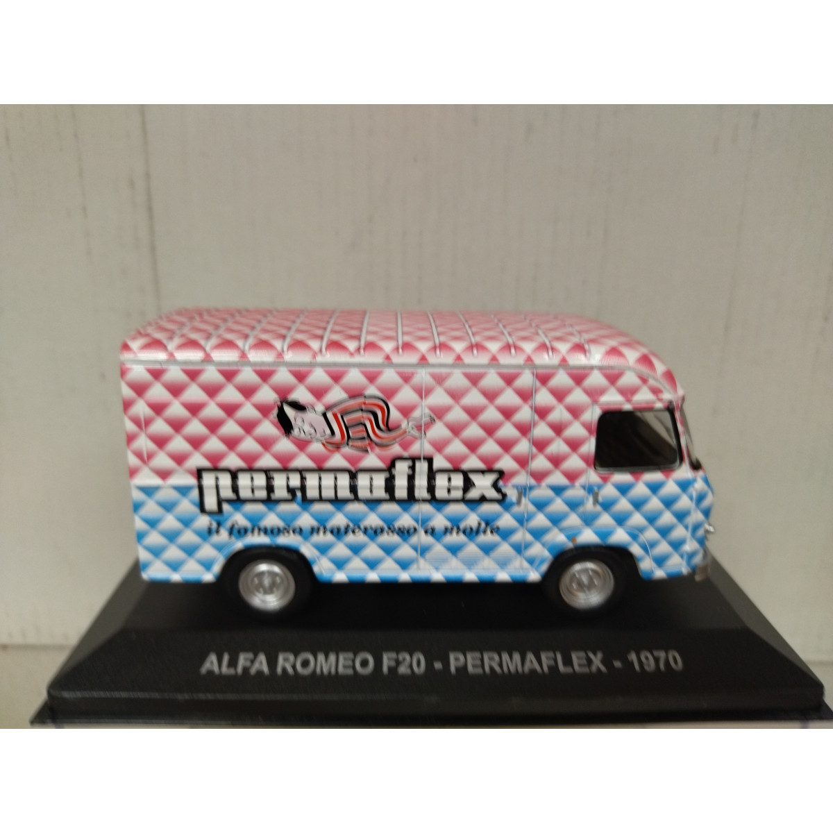 ALFA ROMEO F20 1970 PERMAFLEX 1:43 EAGLEMOSS IXO DEFECT/NO RETROVISORES ...