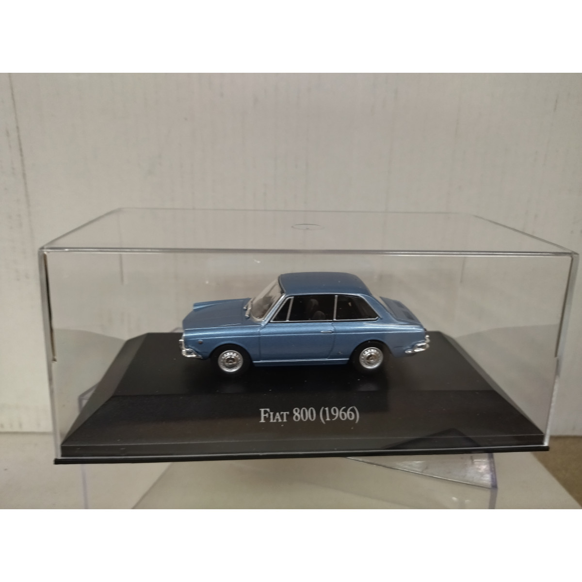 FIAT 800 1966 COUPE VIGNALE BLUE ARGENTINA 1:43 SALVAT IXO HARD BOX ...