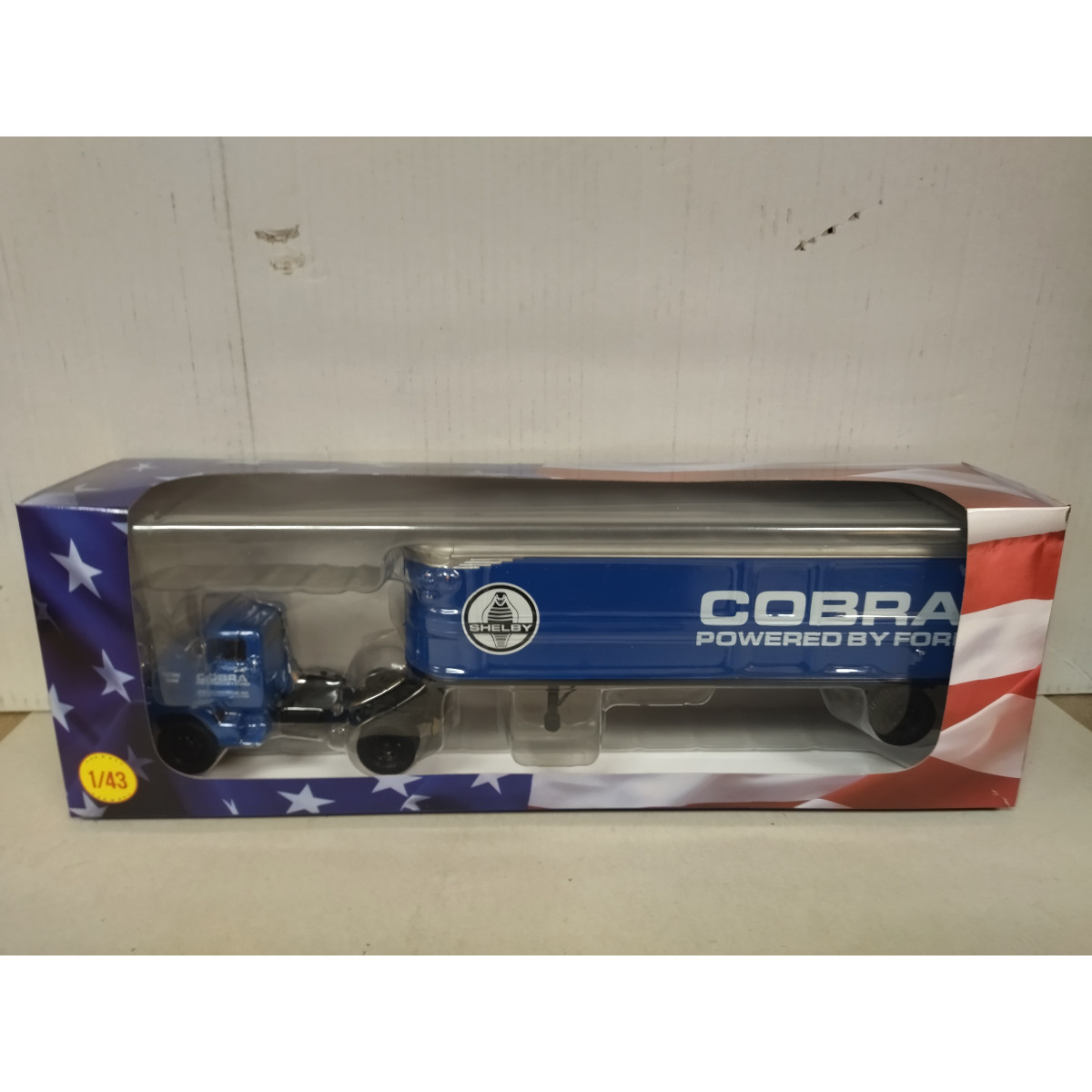 FORD C-700 COE 1954 SHELBY COBRA AMERICAN TRUCK 1:43 ALTAYA IXO - BCN STOCK CARS