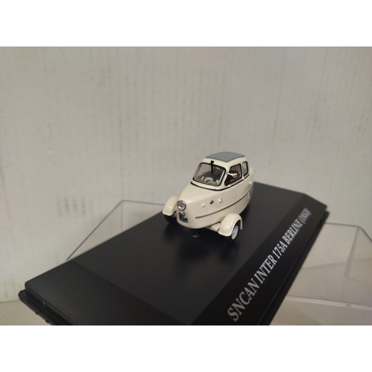 SCAN INTER 175A 1953 BERLINA MICROCARS 1:43 ALTAYA IXO - BCN STOCK CARS