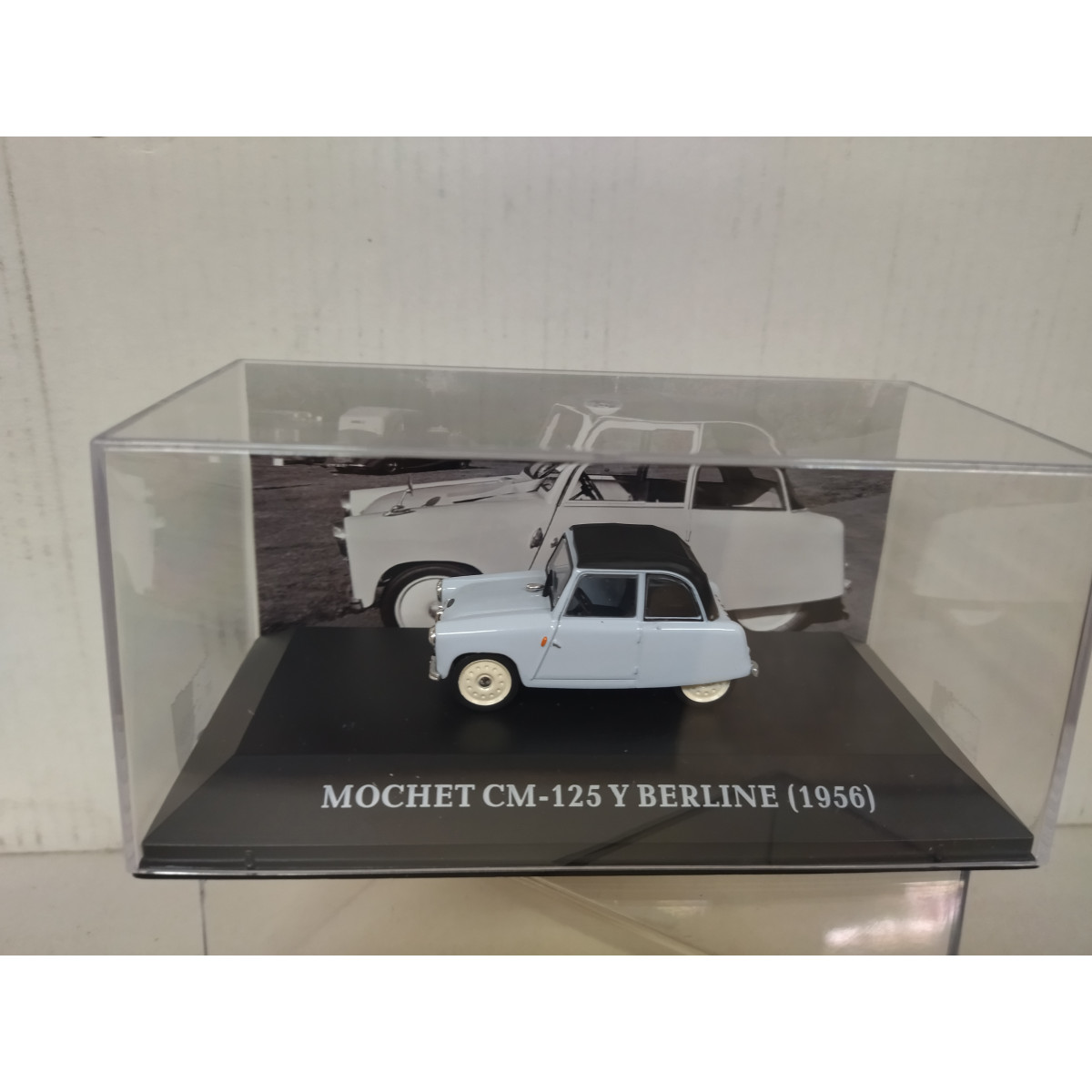 MOCHET CM-125 Y 1956 BERLINE MICROCARS 1:43 ALTAYA IXO - BCN STOCK CARS