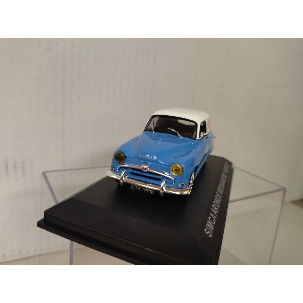 SIMCA ARONDE MESSAGERE NESTLE CAMIONNNETTES D´ANTAN 1:43 ALTAYA IXO ...