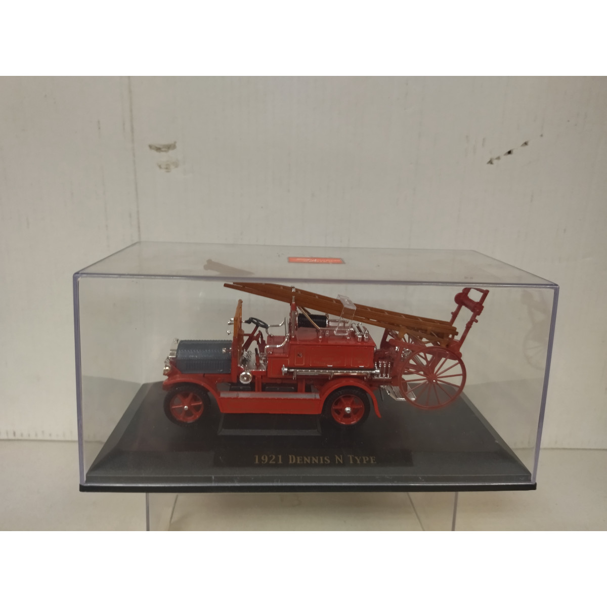 DENNIS N TYPE 1921 FIRE ENGINE 1:43 SIGNATURE YATMING - BCN STOCK CARS