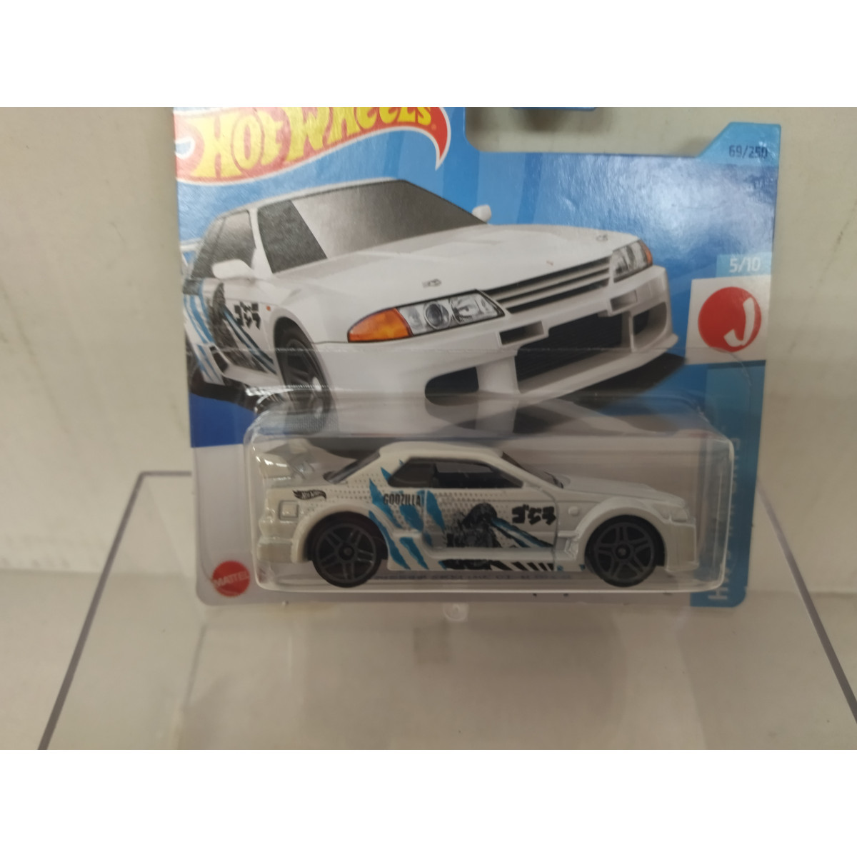 NISSAN SKYLINE GT-R R32 GODZILLA WHITE 5/10 J-IMPORTS 1:64 HOT WHEELS ...