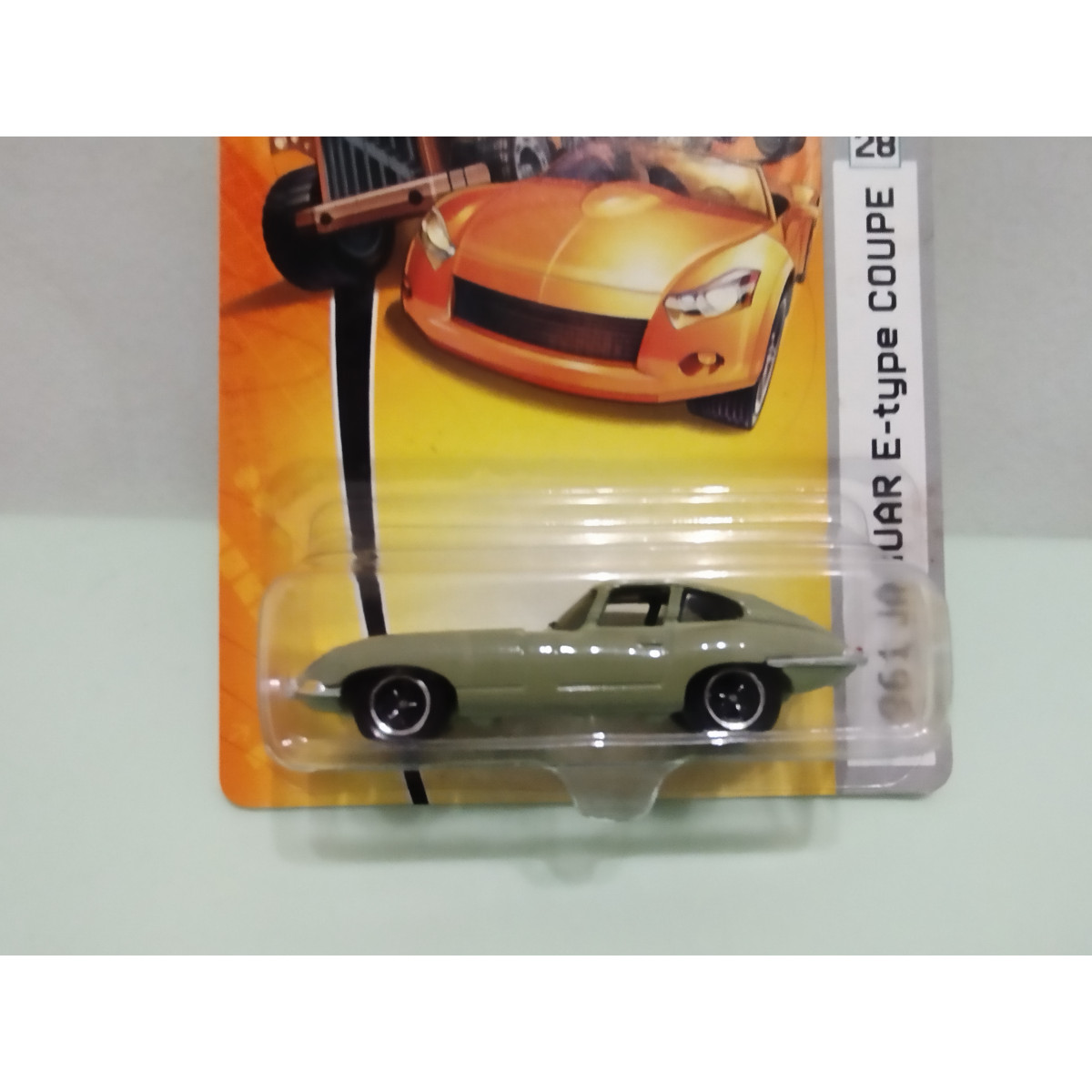 JAGUAR E-TYPE 1961 COUPE BLUE LIGHT MBX 28 1:64 MATCHBOX - BCN STOCK CARS
