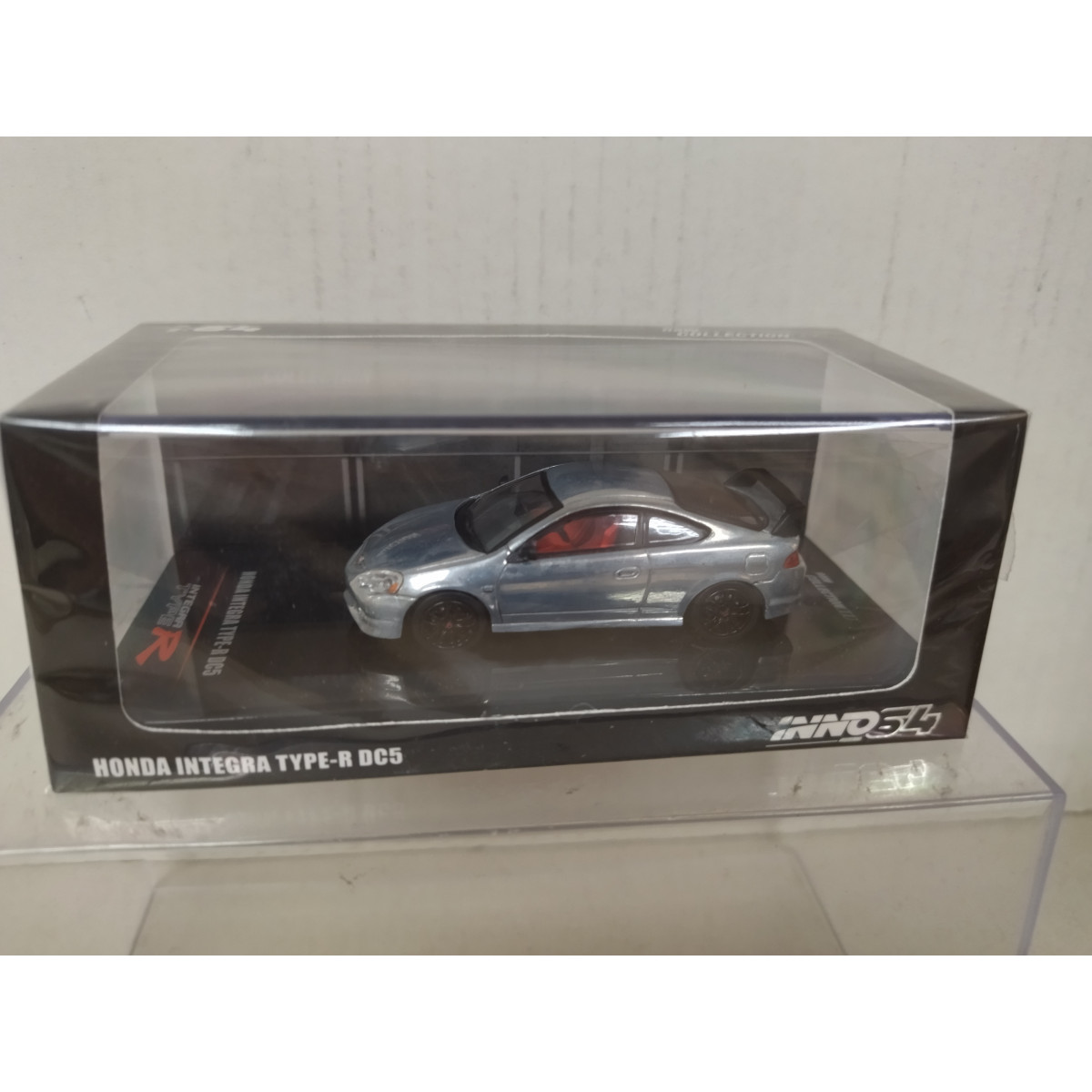 HONDA INTEGRA 2002 TYPE-R DC5 SILVER 1:64 INNO64 - BCN STOCK CARS