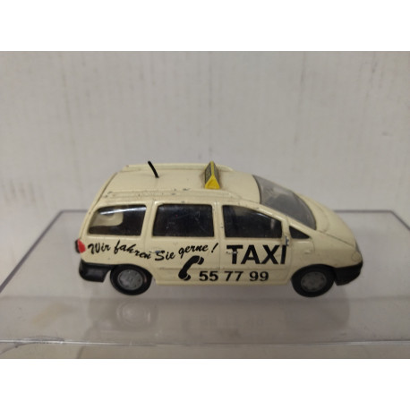 VOLKSWAGEN SHARAN TAXI GERMANY 1:55/apx 1:64 SIKU 1360 NO BOX - BCN STOCK CARS