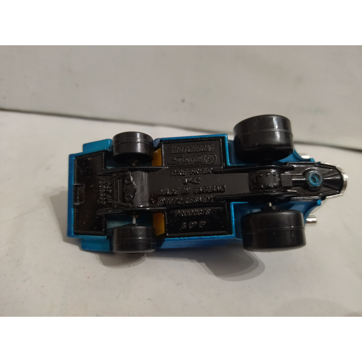 TYRE FRYER MB42 SUPERFAST 1:52/apx 1:64 MATCHBOX W/BOX - BCN STOCK CARS