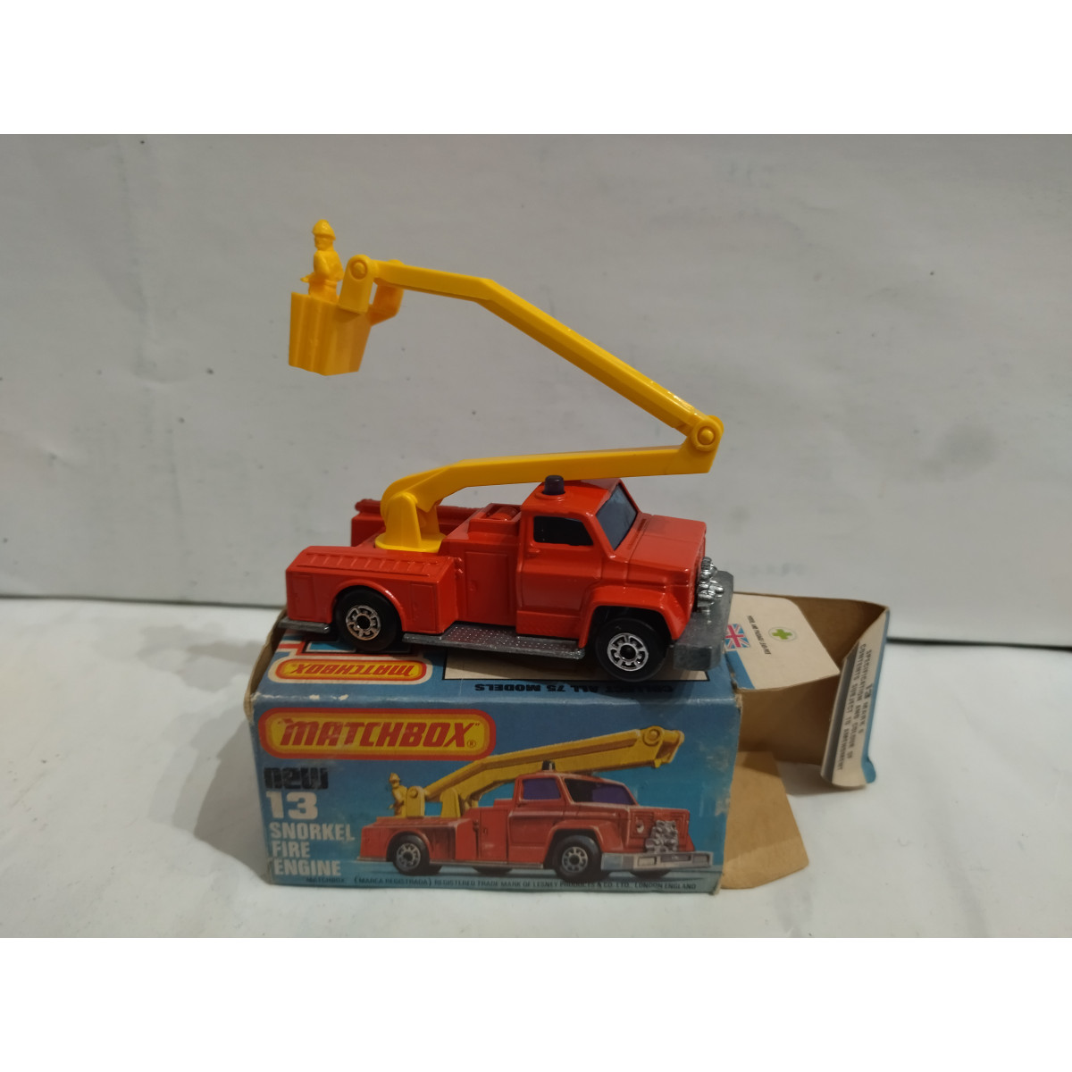 SNORKEL FIRE ENGINE MB13 SUPERFAST 1:83/apx 1:64 MATCHBOX W/BOX - BCN ...