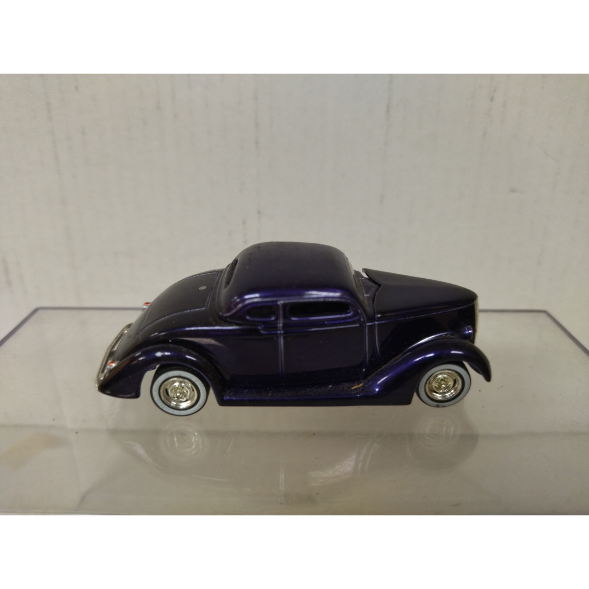 FORD COUPE BLUE JESSE JAMES CHOPPERS 1:64 MUSCLE MACHINES NO BOX - BCN ...