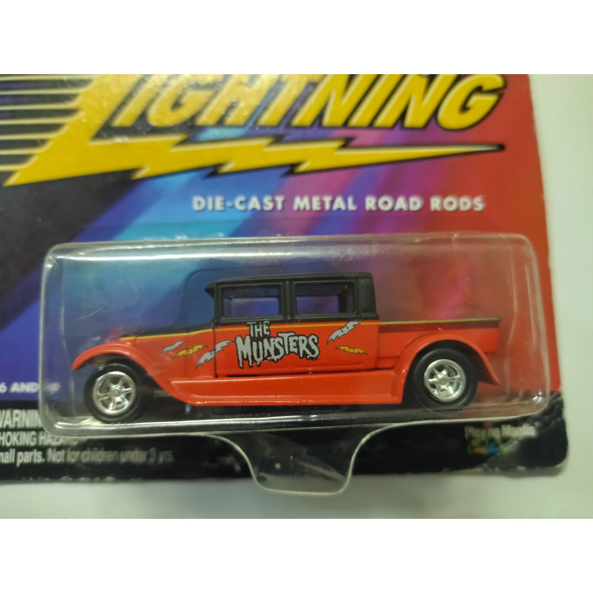 THE MONSTERS TEAM LIGHTNING 1:64 JOHNNY LIGHTNING - BCN STOCK CARS