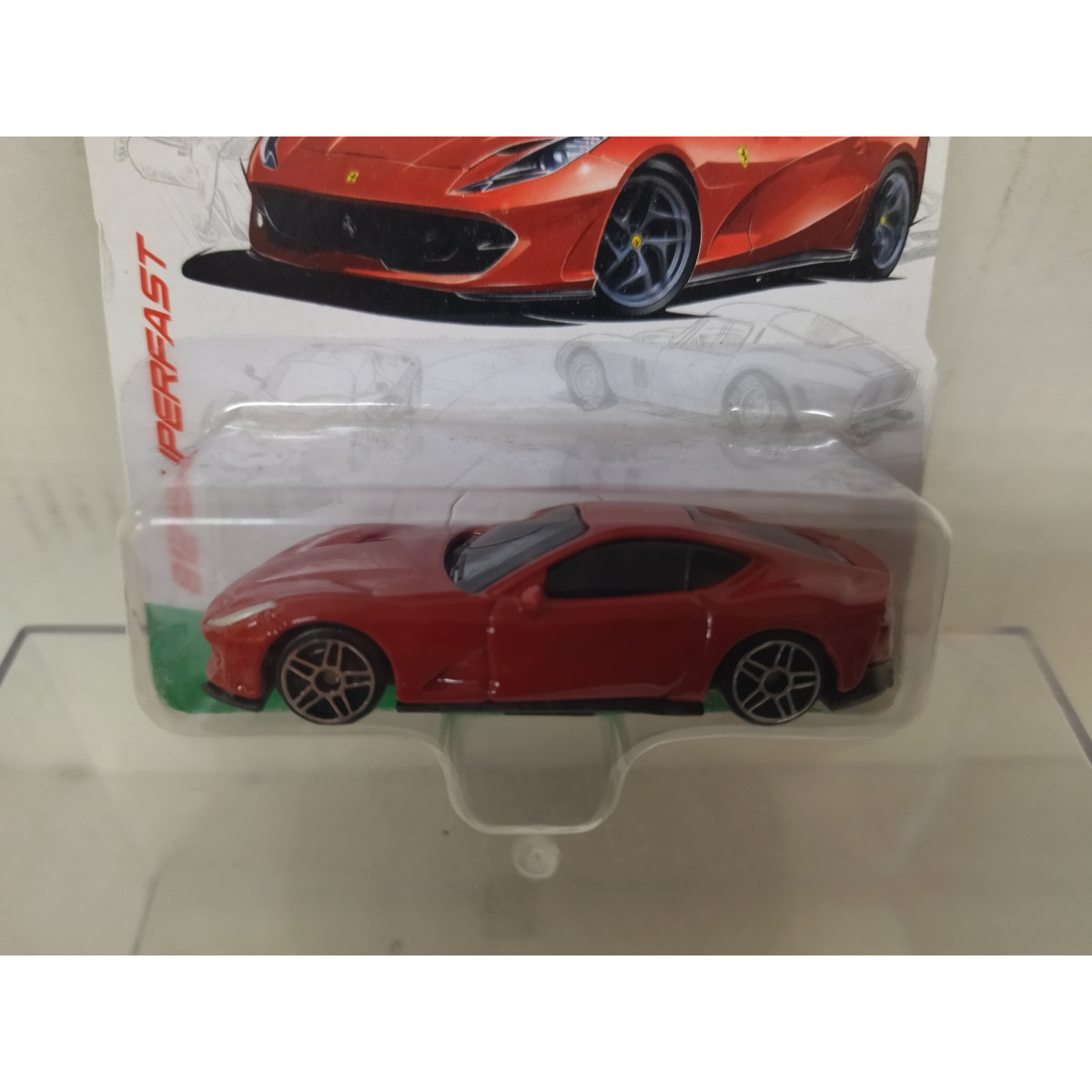 FERRARI 812 SUPERFAST RED RACE & PLAY EVOLUTION 1:72 BBURAGO - BCN ...