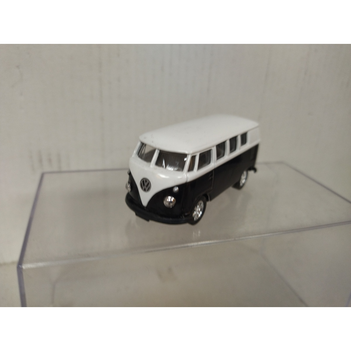 VOLKSWAGEN T1 1963 MICROBUS BLACK/WHITE apx 1:60 WELLY PULLBACK NO BOX ...