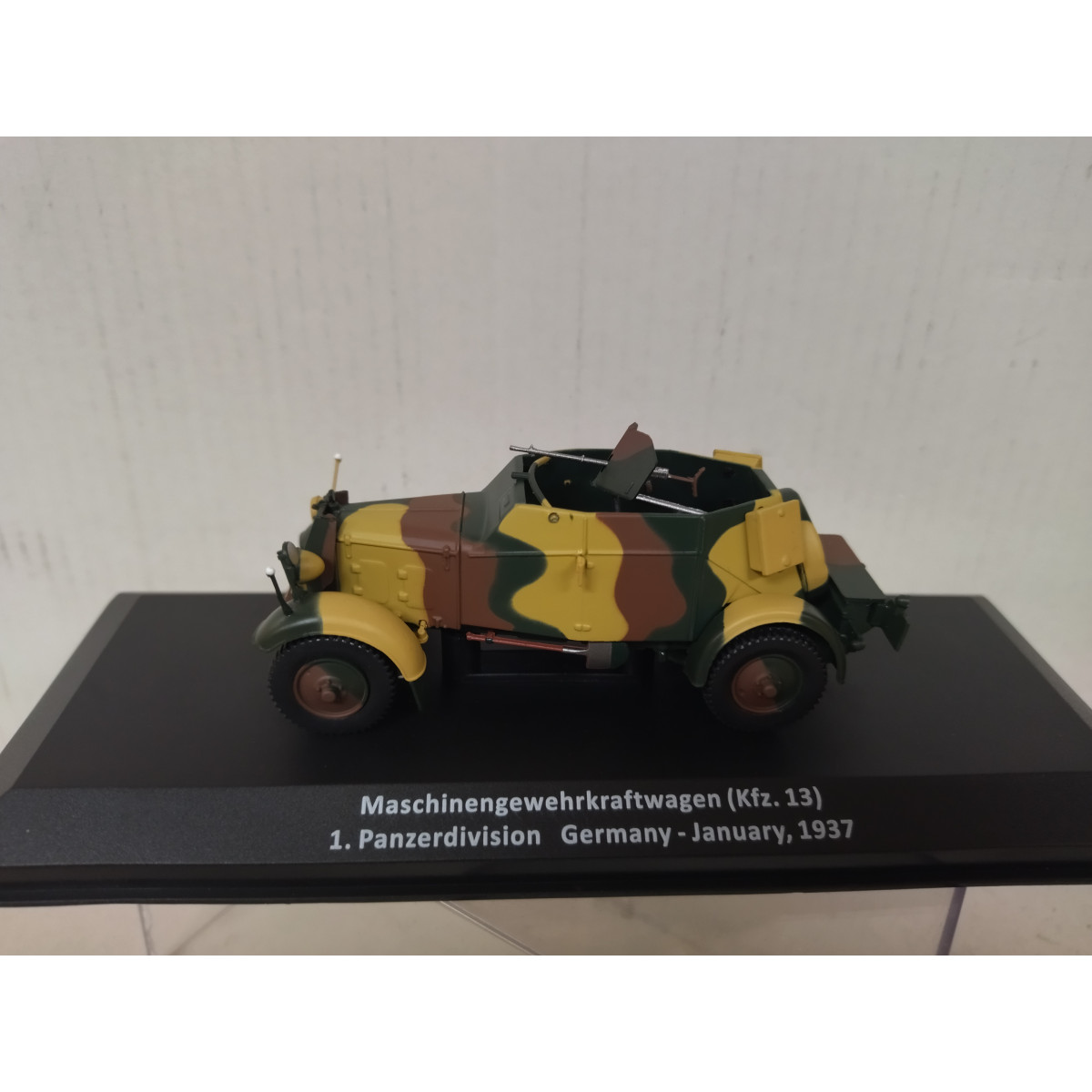 KFZ.13 ADLER MASCHINENGEWEHRKAFTWAGEN 1937 WW 2 1:43 ALTAYA IXO - BCN ...