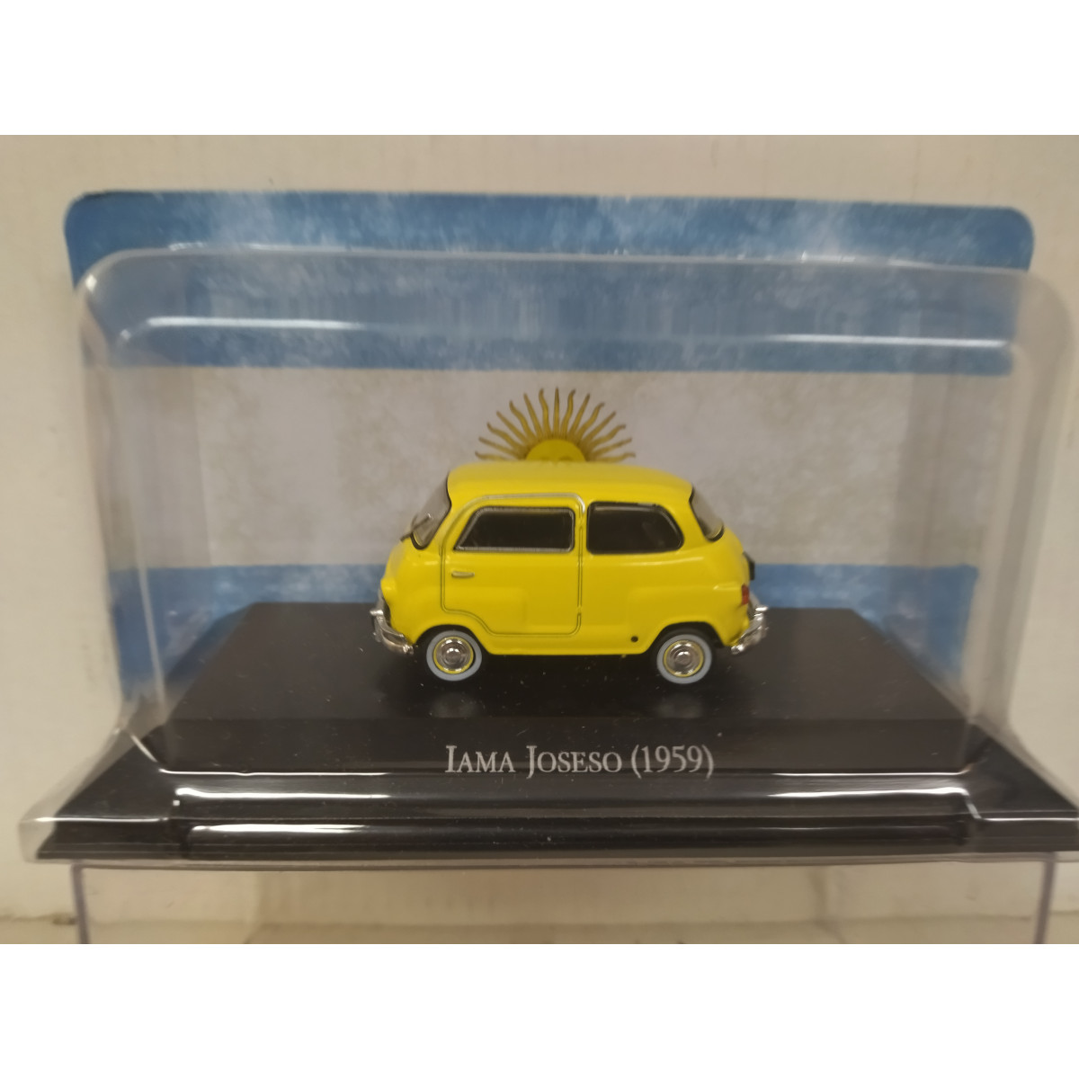 IAMA JOSESO 1959 YELLOW MICROCARS ARGENTINA 1:43 SALVAT IXO - BCN STOCK ...