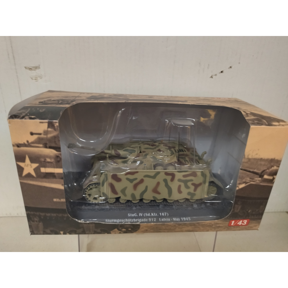 Sd.Kfz.167 STUG IV 1945 GERMANY TANKS WW 2 1:43 ALTAYA IXO - BCN STOCK CARS