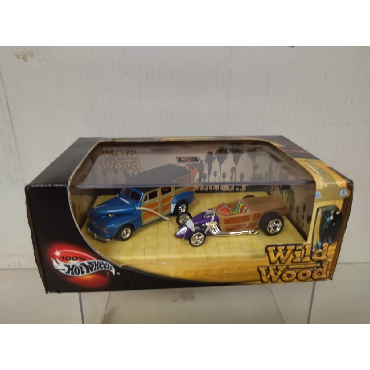WILD WOOD 100% HOT WHEELS 1:64 HOT WHEELS - BCN STOCK CARS