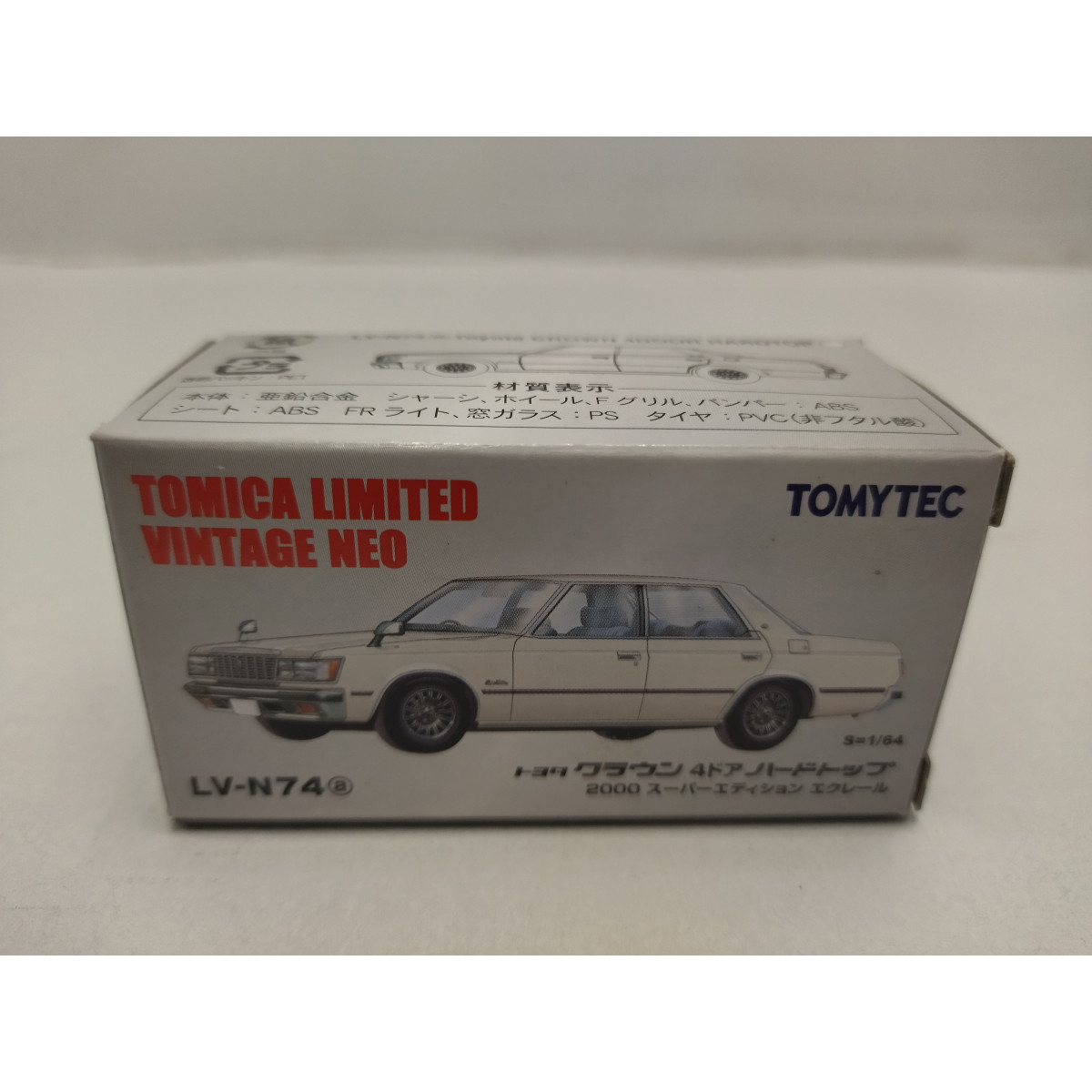 TOYOTA CROWN 4-DOOR HARDTOP WHITE 1:64 TOMICA LIMITED VINTAGE NEO N-74a - BCN STOCK CARS