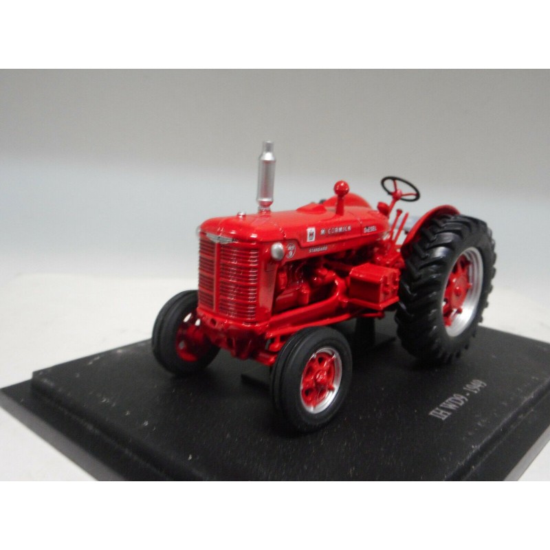 FARMER TRACTOR IH MCCORMICK HACHETTE 1:43 - BCN STOCK CARS