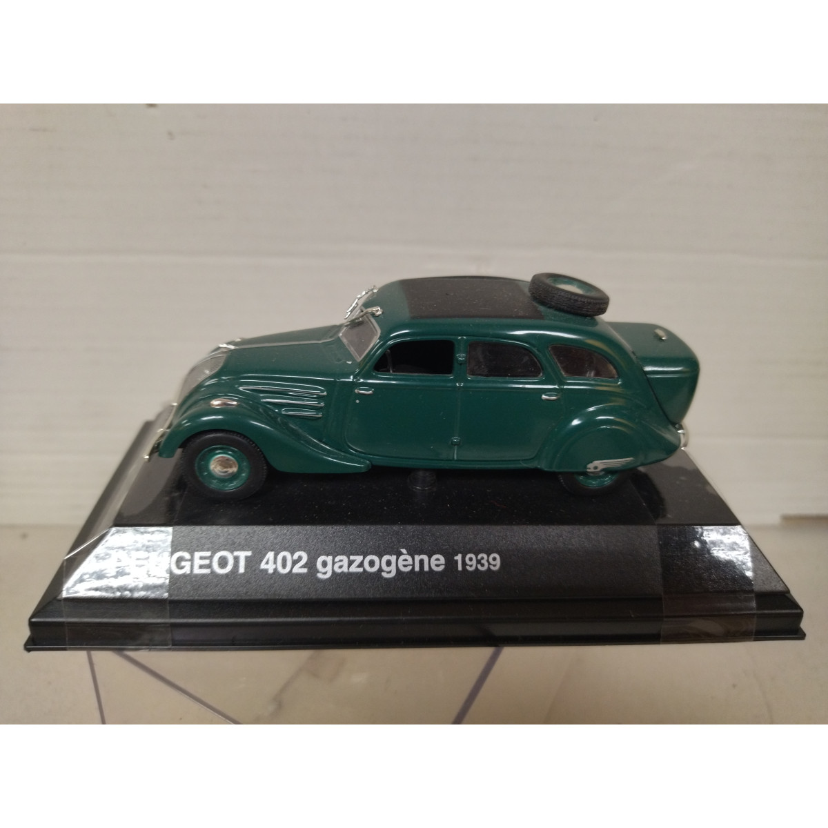 PEUGEOT 402 1939 GAZOGENE LES PEUGEOT 1:43 NOREV HACHETTE CAJA NO ...