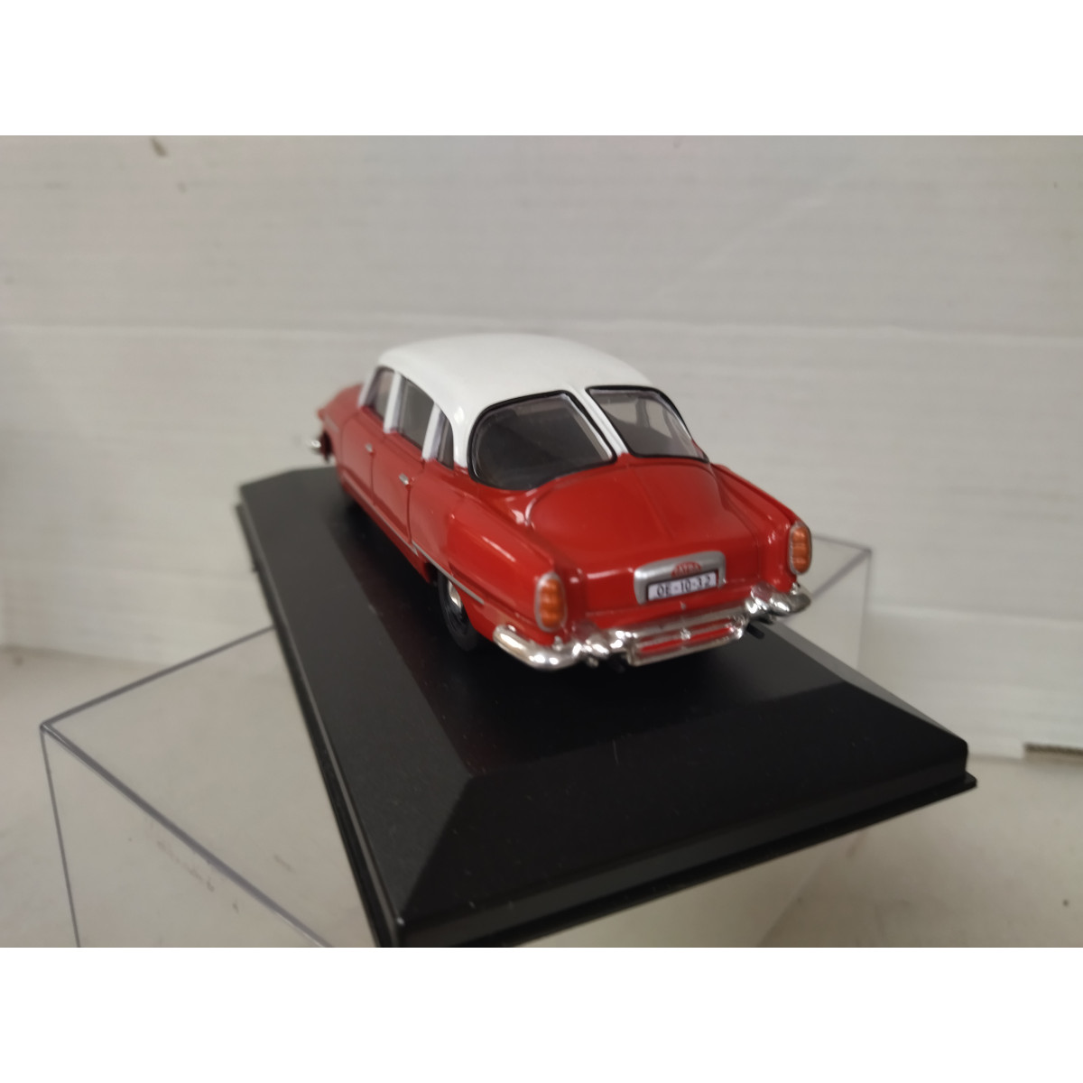 TATRA 613-01 1956 RED/WHITE 1:43 DeAGOSTINI IXO CAJA NO ORIGINAL - BCN ...