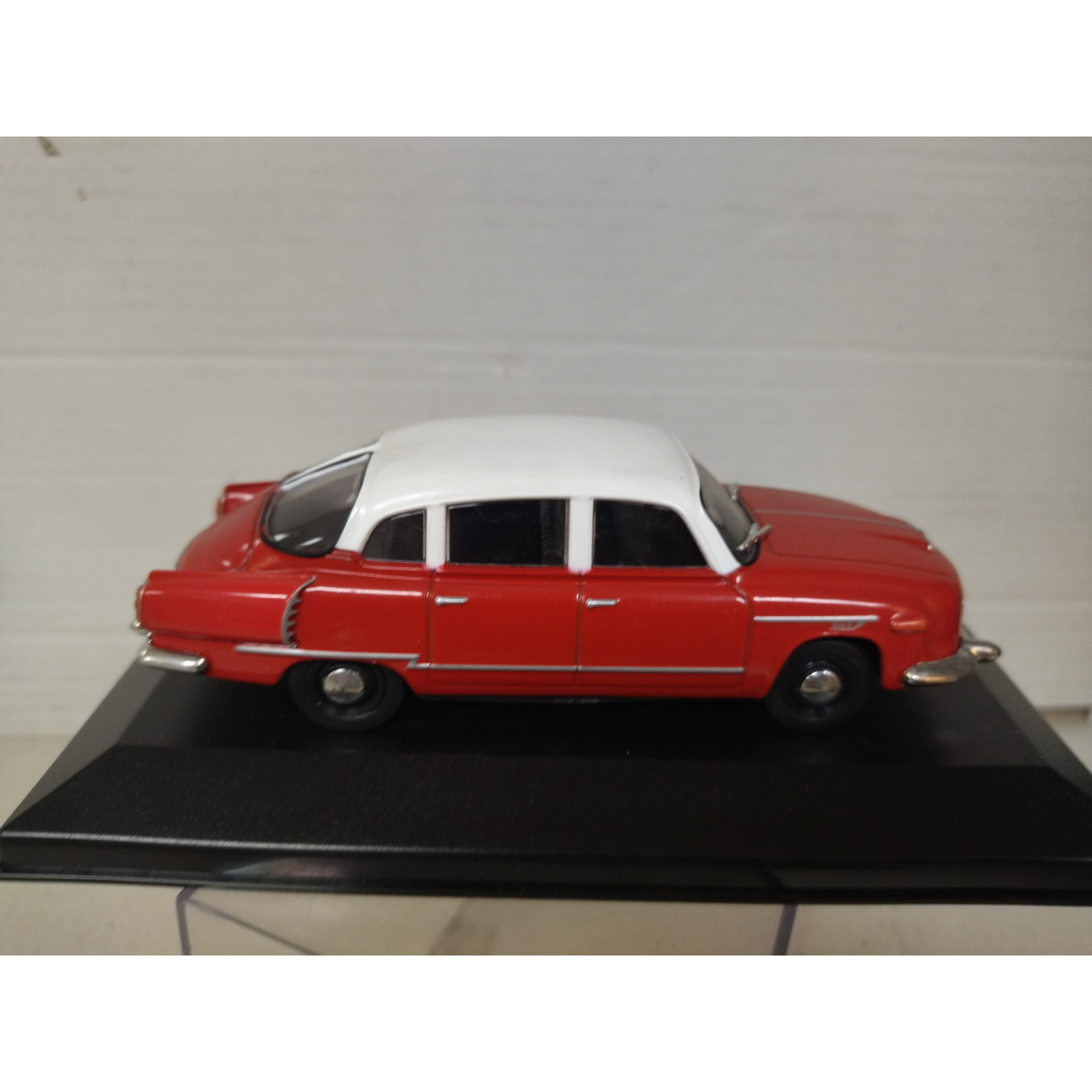 TATRA 613-01 1956 RED/WHITE 1:43 DeAGOSTINI IXO CAJA NO ORIGINAL - BCN ...