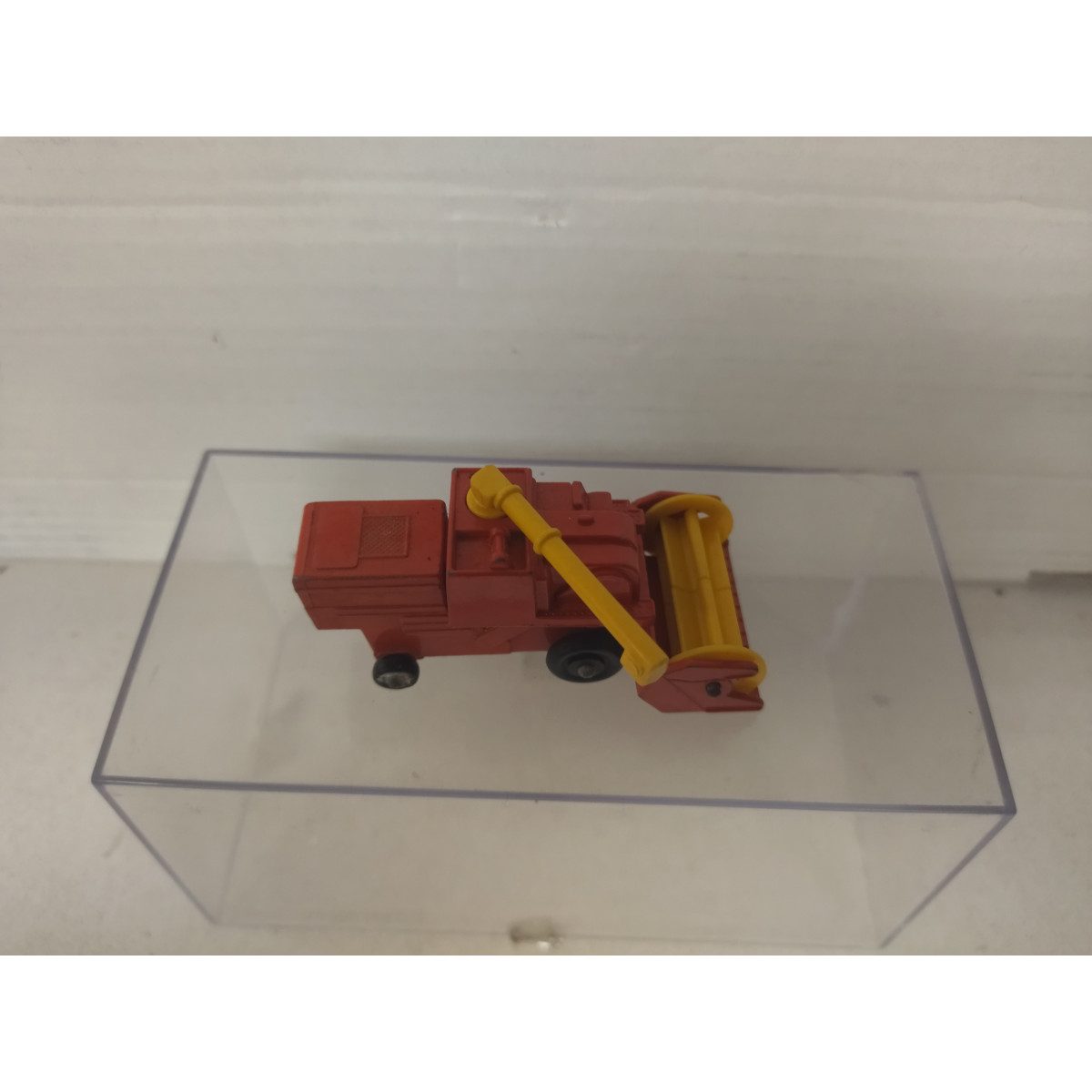 CLASS COMBINE HARVESTER SUPERFAST 65 1:106/apx 1:64 MATCHBOX NO BOX ...