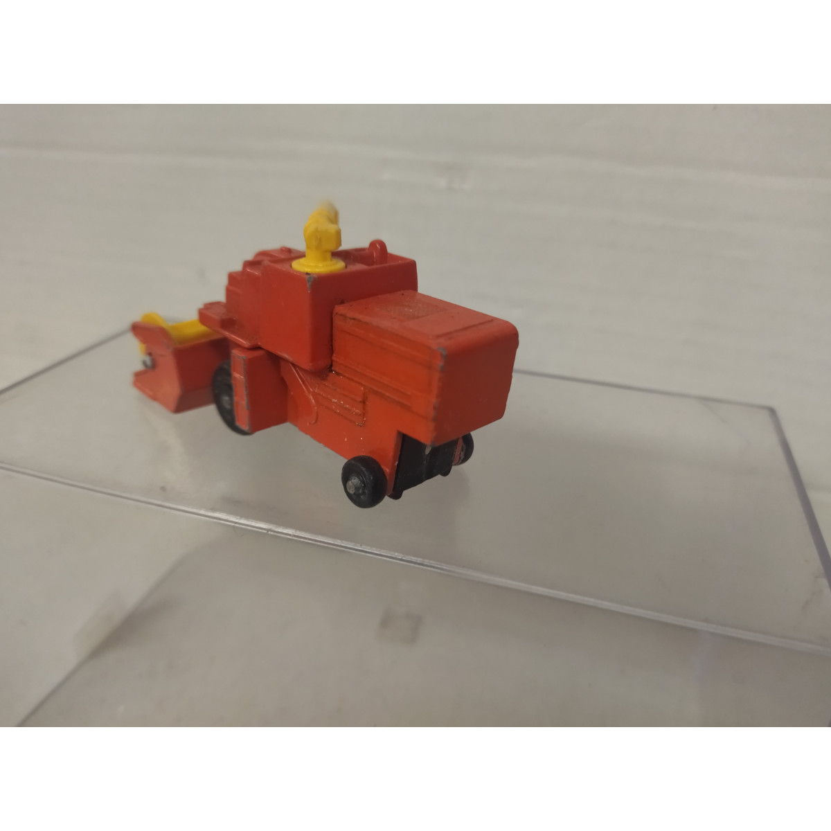 CLASS COMBINE HARVESTER SUPERFAST 65 1:106/apx 1:64 MATCHBOX NO BOX ...