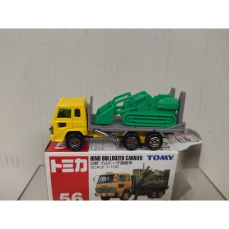 HINO BULLDOZER CARRIER 1:102/apx 1:64 TOMICA 56 - BCN STOCK CARS