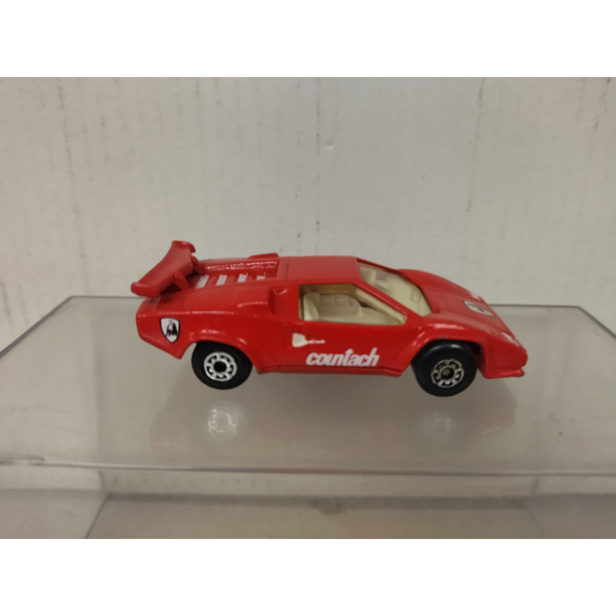 LAMBORGHINI COUNTACH LP500S RED MB154 1:55/apx 1:64 MATCHBOX NO BOX ...