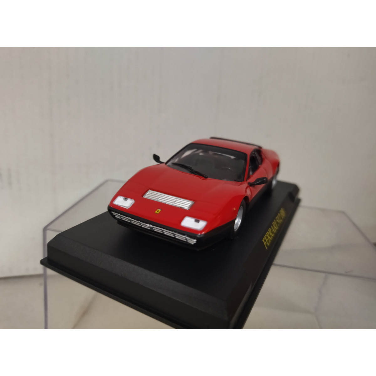 FERRARI 512 BB ROJO/RED 1:43 SALVAT IXO HARD BOX - BCN STOCK CARS