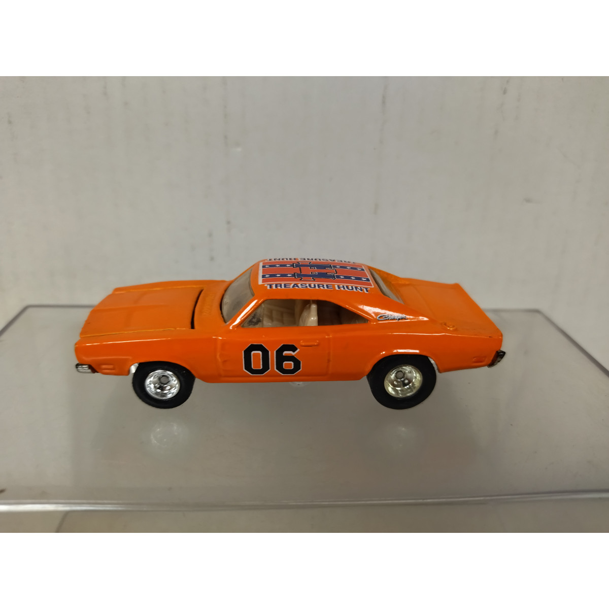 DODGE CHARGER 1969 TREASURE HUNT 1:64 HOT WHEELS NO BOX - BCN STOCK CARS