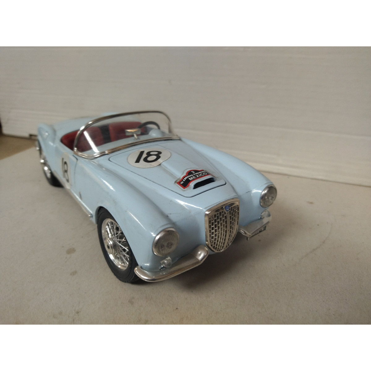 LANCIA AURELIA B24 SPIDER 1955 PANAMERICANA 1:18 BBURAGO NO BOX DEFECT/V FOTOS - BCN STOCK CARS