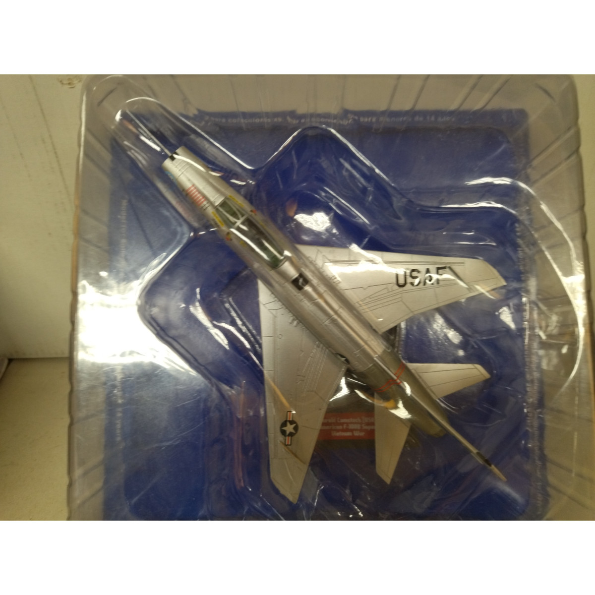 NORTH AMERICAN F-100D SUPER SABRE VIETNAM WAR USAF 1:72 IXO TEST - BCN ...