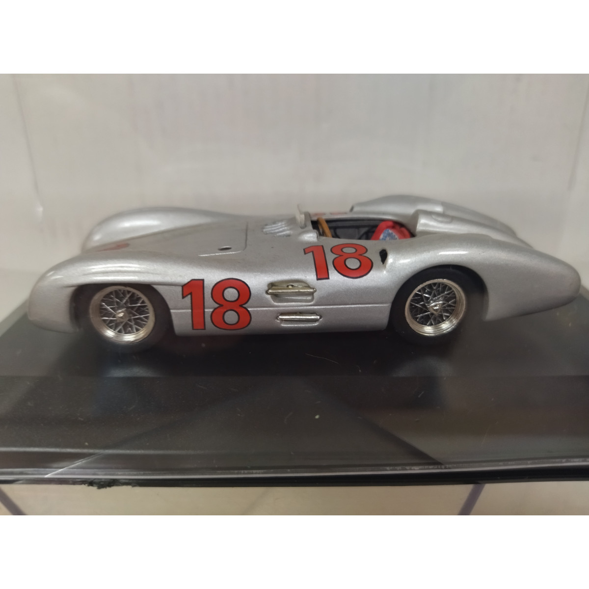 MERCEDES-BENZ W196 1955 F1 J.M.FANGIO 1:43 ALTAYA IXO CAJA NO ORIGINAL ...