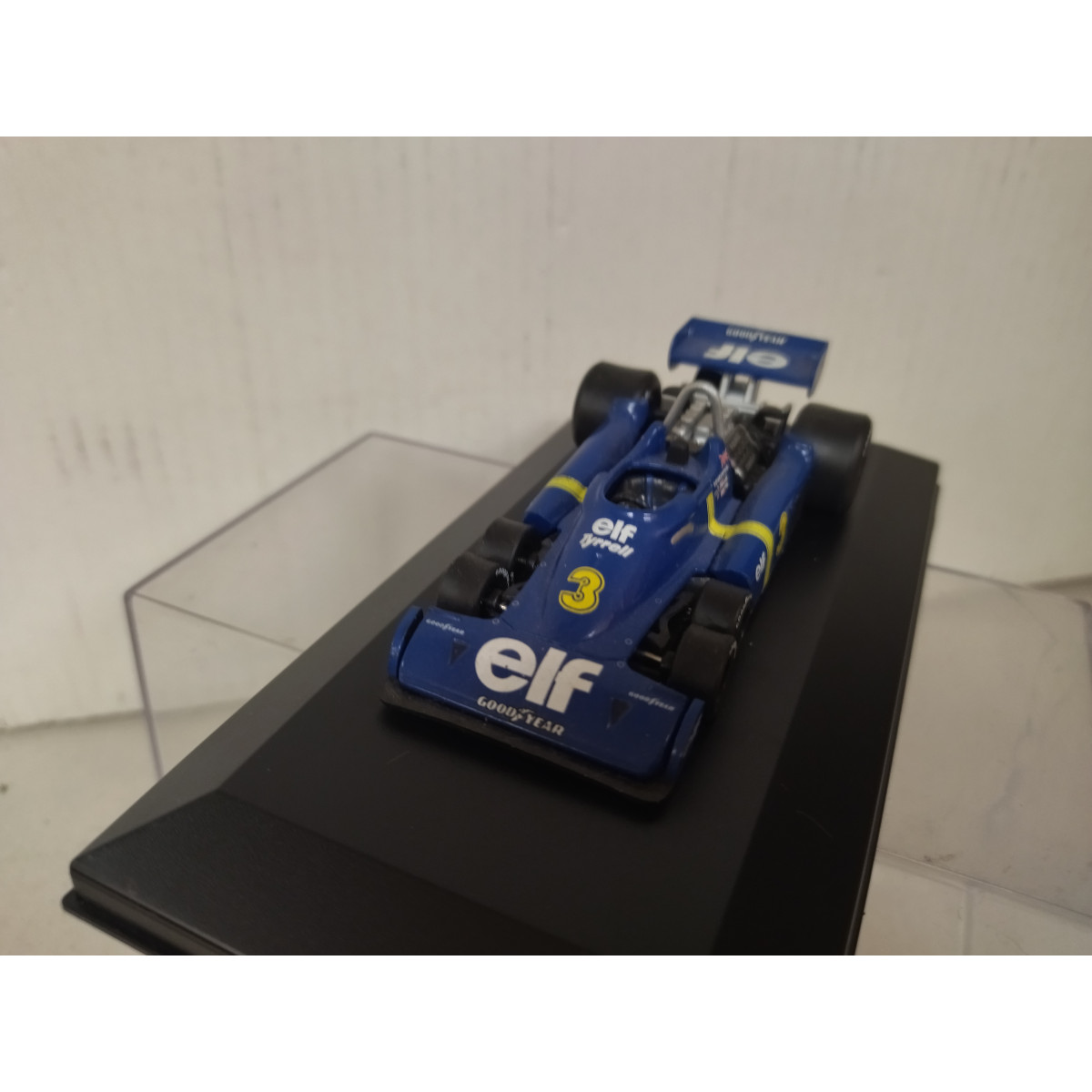TYRRELL P34 1976 FORMULA F1 JODY SCHECKTER 1:43 RBA IXO CAJA NO ORIGINAL - BCN STOCK CARS