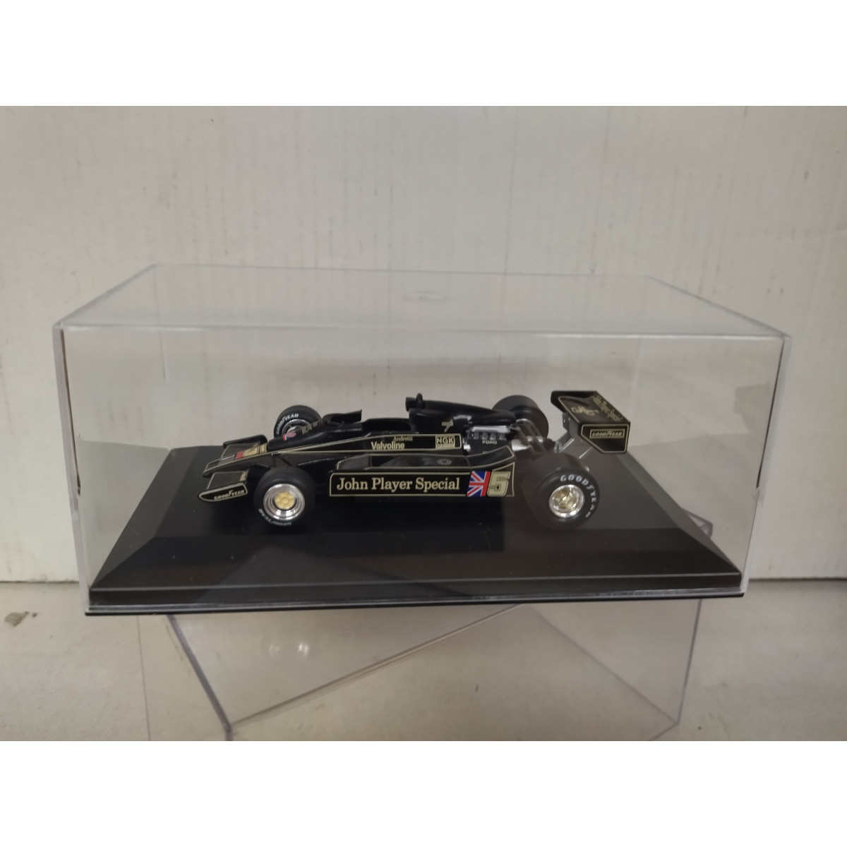 LOTUS 78 1978 FORD JPS FORMULA F1 WIN MARIO ANDRETTI 1:43 RBA IXO CAJA NO ORIGINAL - BCN STOCK CARS