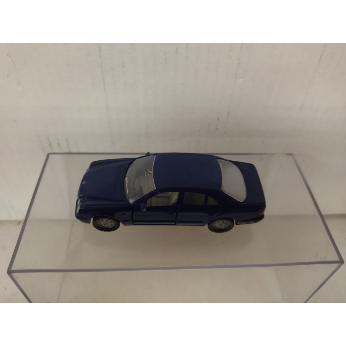 MERCEDES-BENZ W210 E230 BLUE 1:55/apx 1:64 SIKU 1048 NO BOX - BCN STOCK CARS
