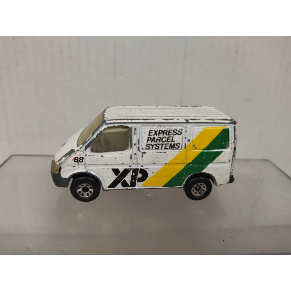 FORD TRANSIT XP VAN MB60 1:63/apx 1:64 MATCHBOX NO BOX - BCN STOCK CARS