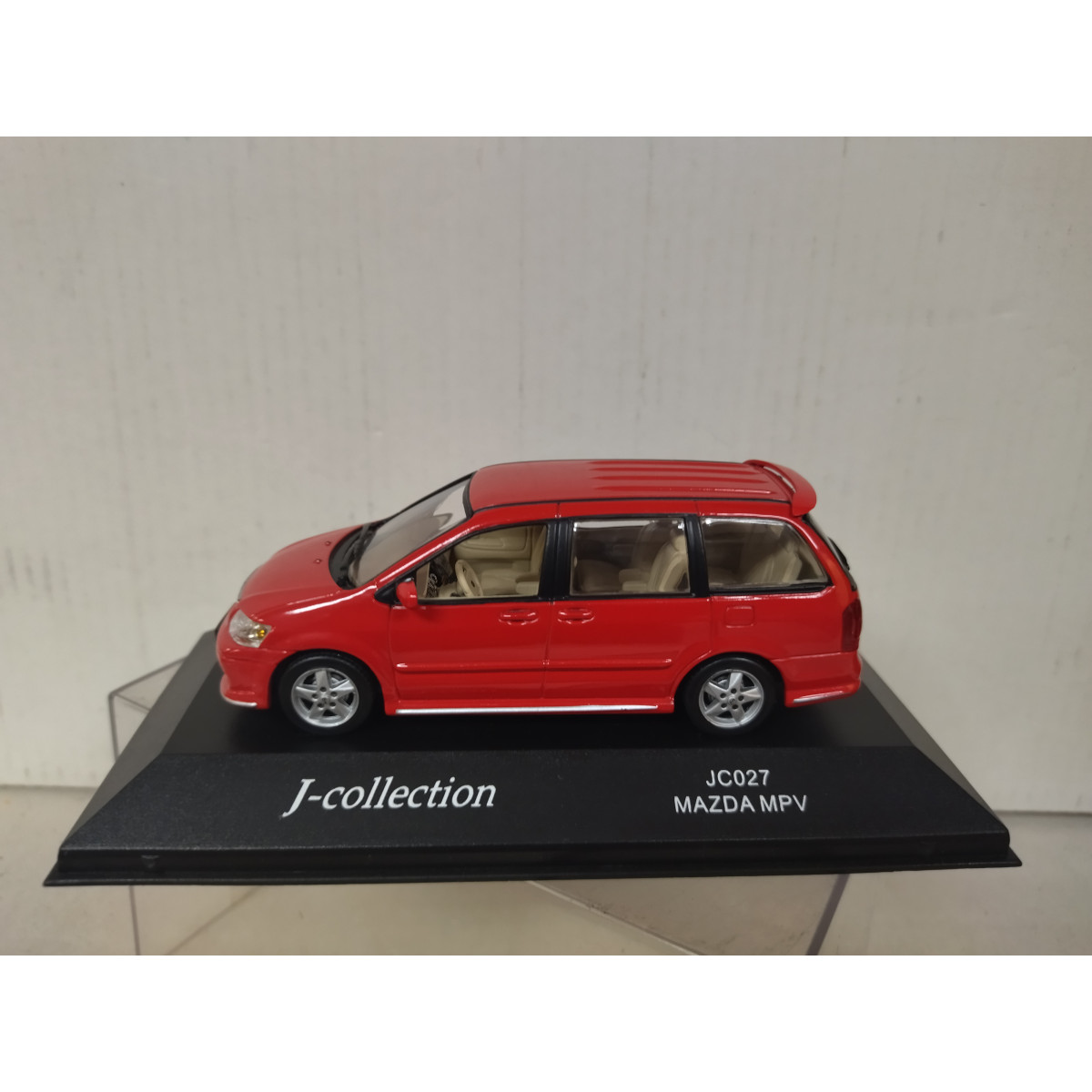 MAZDA MPV RED 1:43 J-LINE JC027 NO CARTON - BCN STOCK CARS