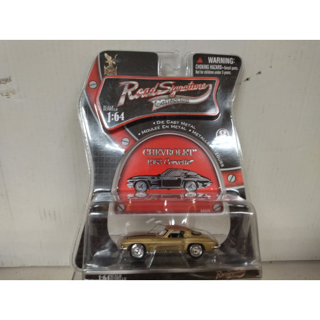 CHEVROLET CORVETTE C2 1963 GOLD 1:64 ROAD SIGNATURES - BCN STOCK CARS