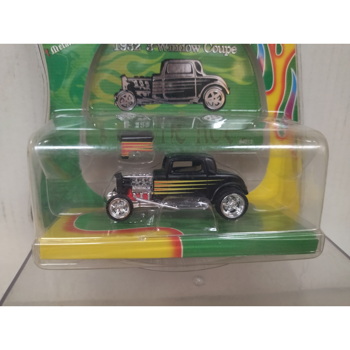 FORD 1932 3-WINDOW COUPE SHOW RODZ 1:64 ROAD SIGNATURES - BCN STOCK CARS