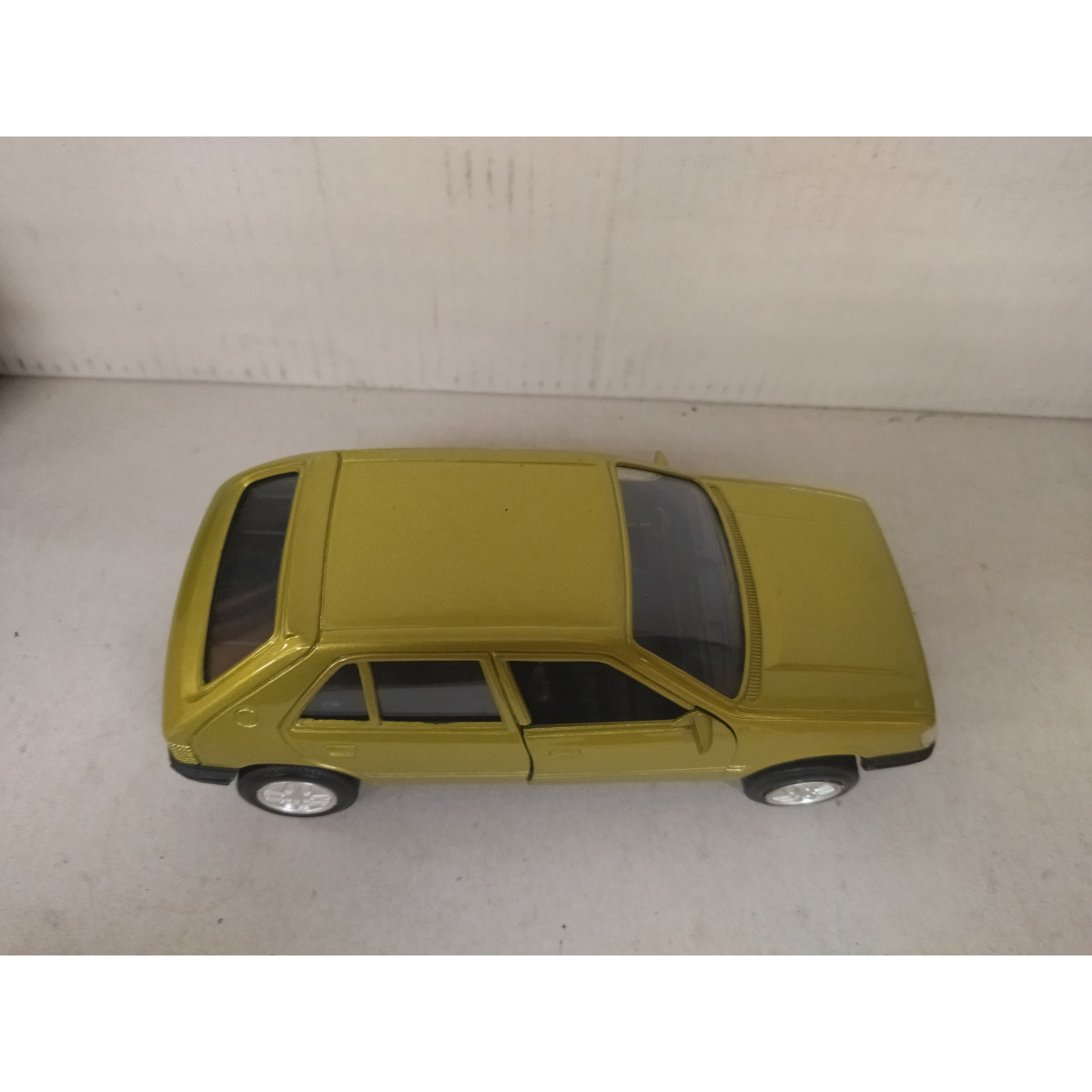 PEUGEOT 205 GT GOLD/YELLOW 1:24 GUILOY NO BOX - BCN STOCK CARS