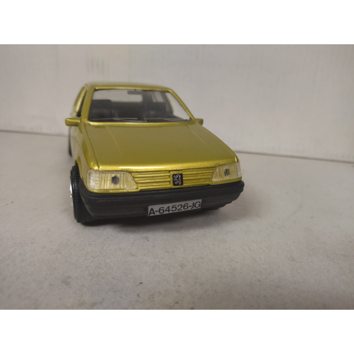 PEUGEOT 205 GT GOLD/YELLOW 1:24 GUILOY NO BOX - BCN STOCK CARS