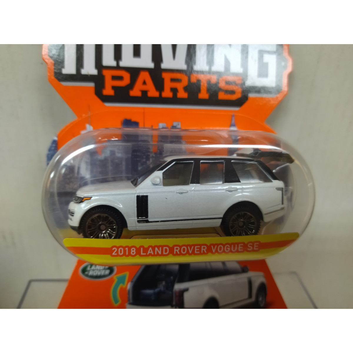 RANGE ROVER 2018 VOGUE SE WHITE MOVING PARTS 1:64 MATCHBOX - BCN STOCK CARS