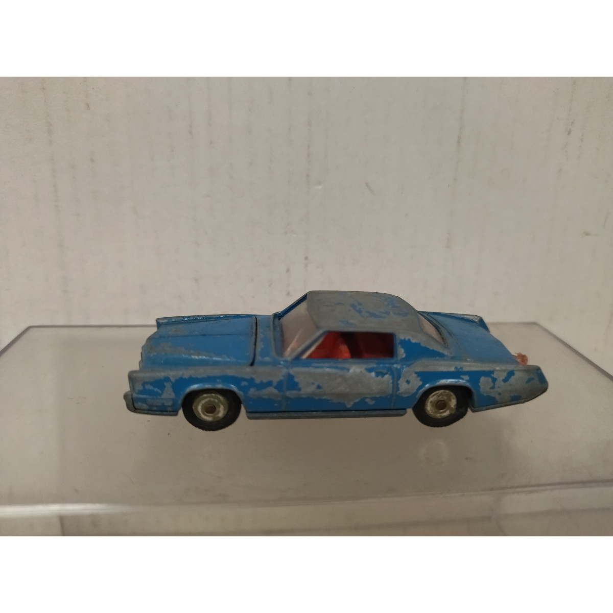 CADILLAC ELDORADO BLUE apx 1:64 HUSKY VINTAGE NO BOX - BCN STOCK CARS