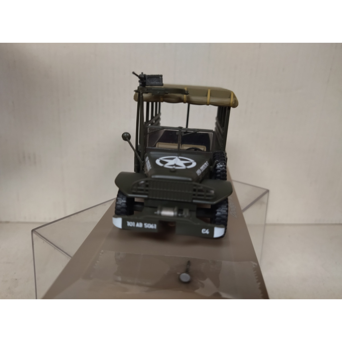 DODGE WC63 US ARMY WW 2 1:43 ATLAS IXO DEFECT/NO RETRO - BCN STOCK CARS